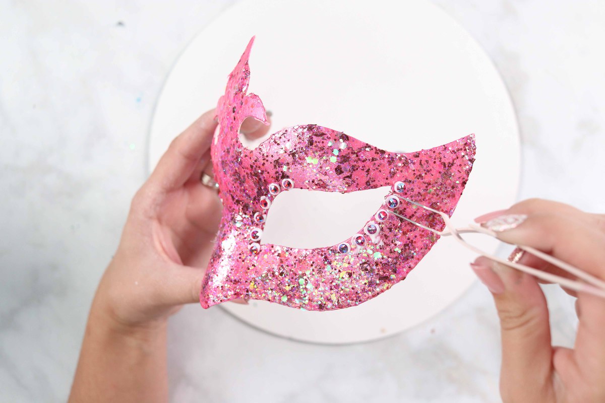 DIY Handmade Halloween Costume Mask - Sweet Red Poppy