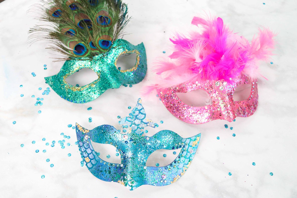 DIY Handmade Halloween Costume Mask - Sweet Red Poppy