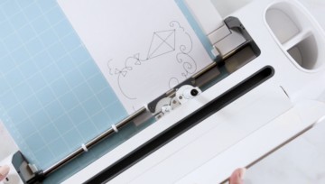 How to Use a Cricut Maker Unboxing and Setup - Sweet Red Poppy