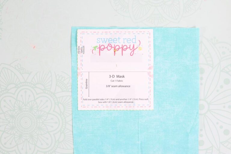 How to Sew a 3D Face Mask | FREE Pattern | Sweet Red Poppy