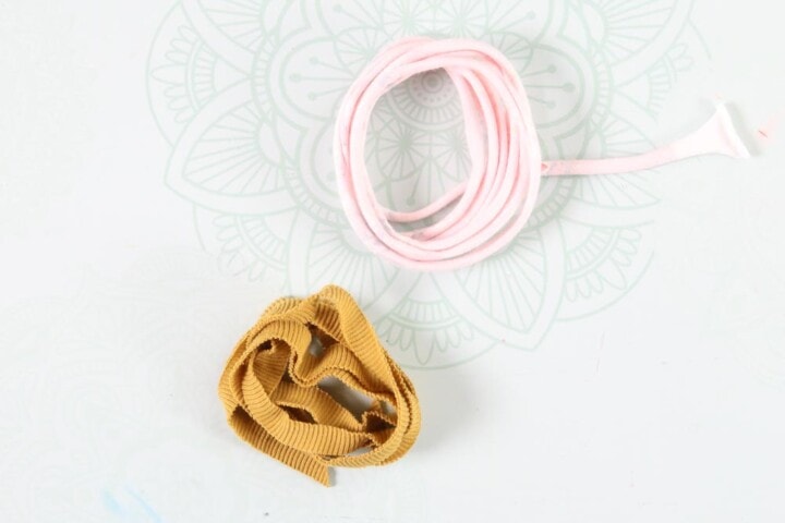 How to Make a DIY Scarf Face Mask | Sewing | Sweet Red Poppy