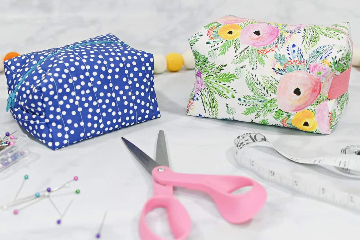 Zippered Box Pouch | US sewing | Sweet Red Poppy