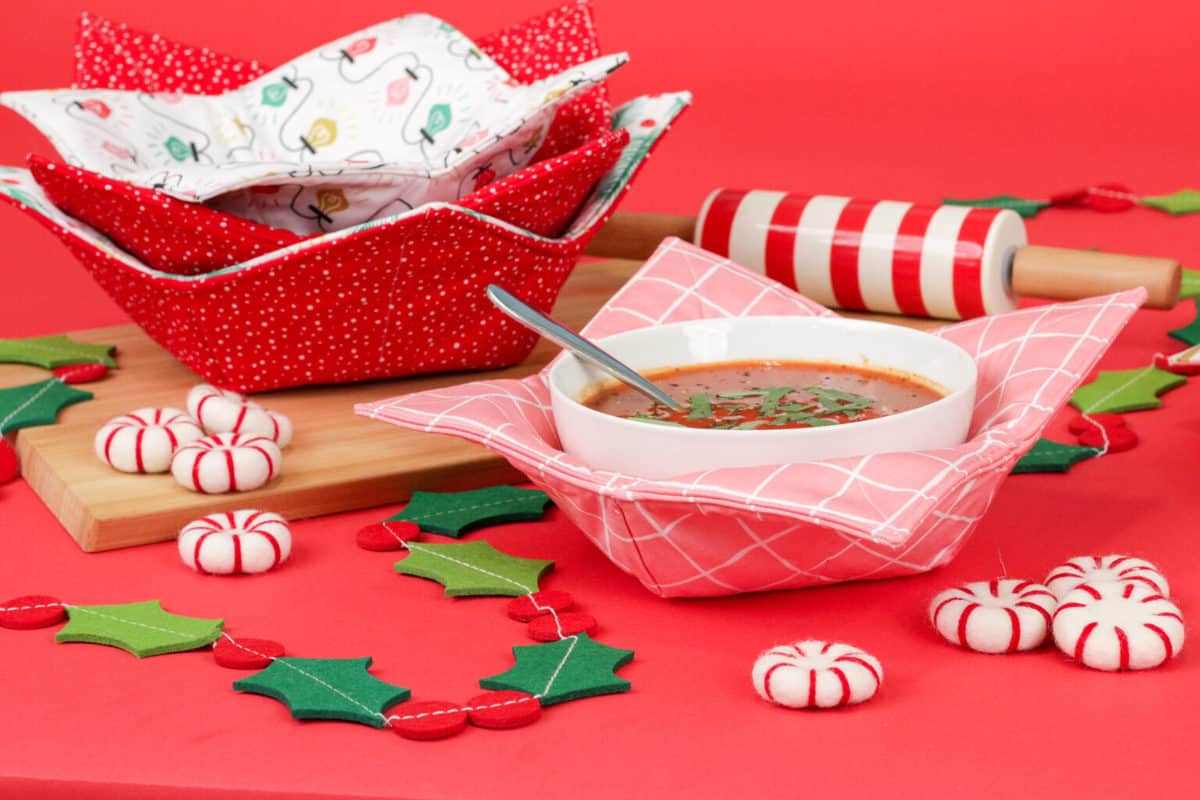 Microwave Bowl Cozy Sewing Pattern - Sweet Red Poppy