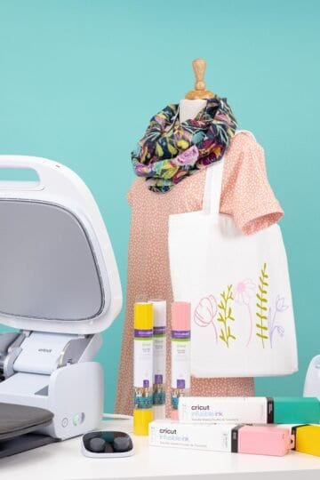 How to Use the Cricut Autopress - Sweet Red Poppy