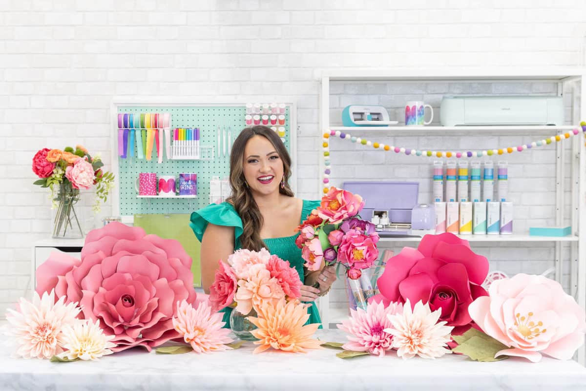 Oversized Crepe Paper Dahlia - Sweet Red Poppy