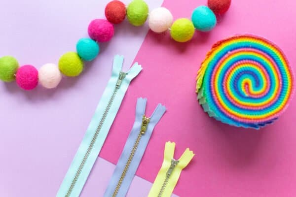 Anatomy of a Zipper - Sweet Red Poppy