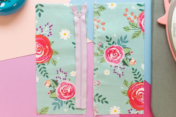 How to Sew a Centered Zipper (2 Ways) - Sweet Red Poppy