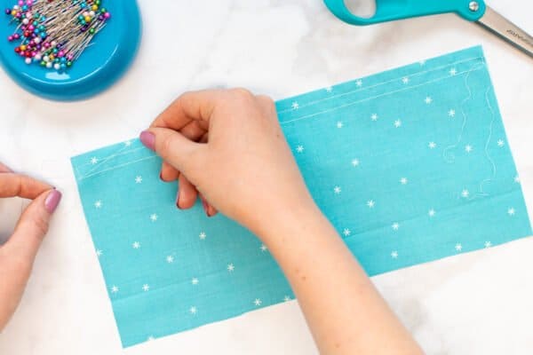 How to Gather Fabric (3 Ways!) - Sweet Red Poppy