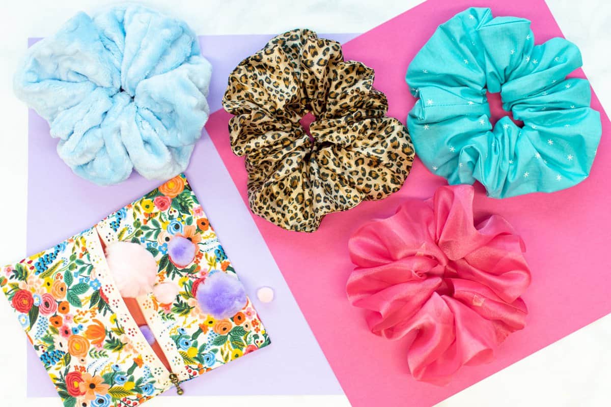 How to Sew an Oversized Scrunchie - Sweet Red Poppy