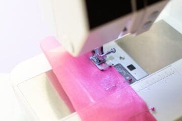 How to Sew an Oversized Scrunchie - Sweet Red Poppy