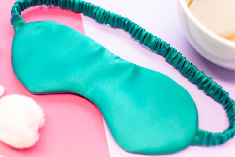 How to Sew a Sleep Eye Mask - Sweet Red Poppy