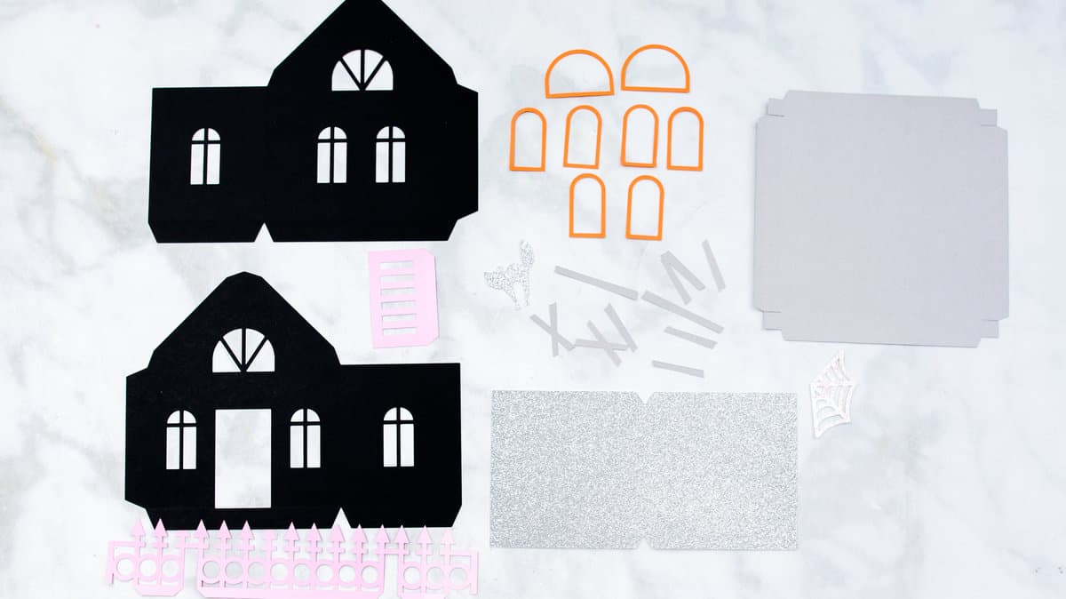 Spooky Halloween Paper House - Sweet Red Poppy