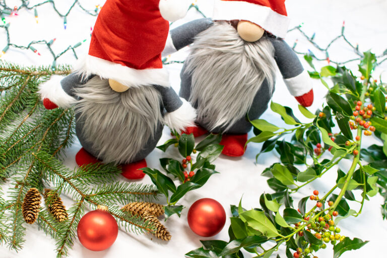 How to Make a Gnome | DIY Christmas Gnomes - Sweet Red Poppy