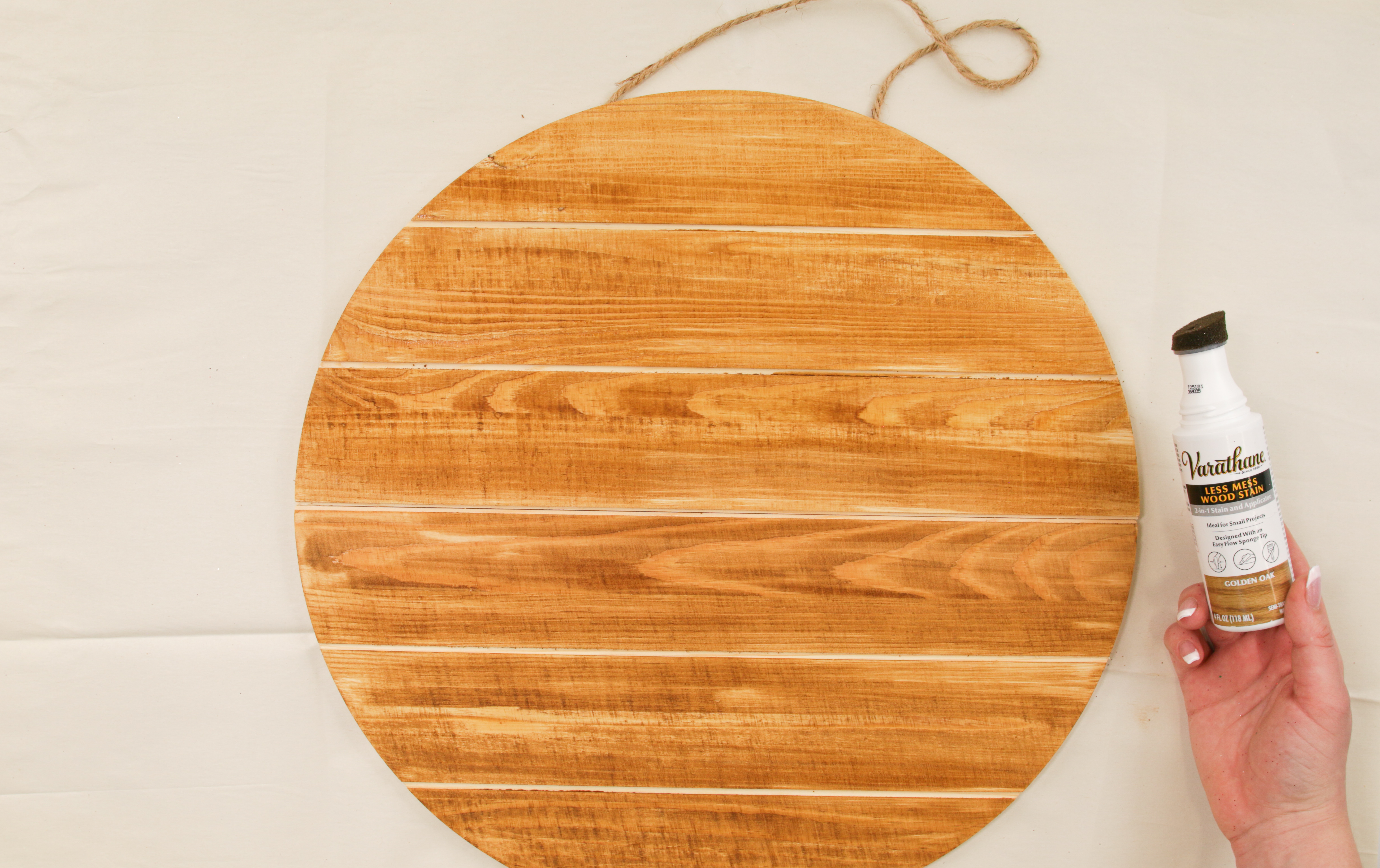 How to Make Perfectly Painted Wood Signs with Cricut Vinyl Stencils ...