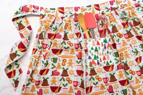 Free Apron Pattern | How to Sew a Half Apron - Sweet Red Poppy