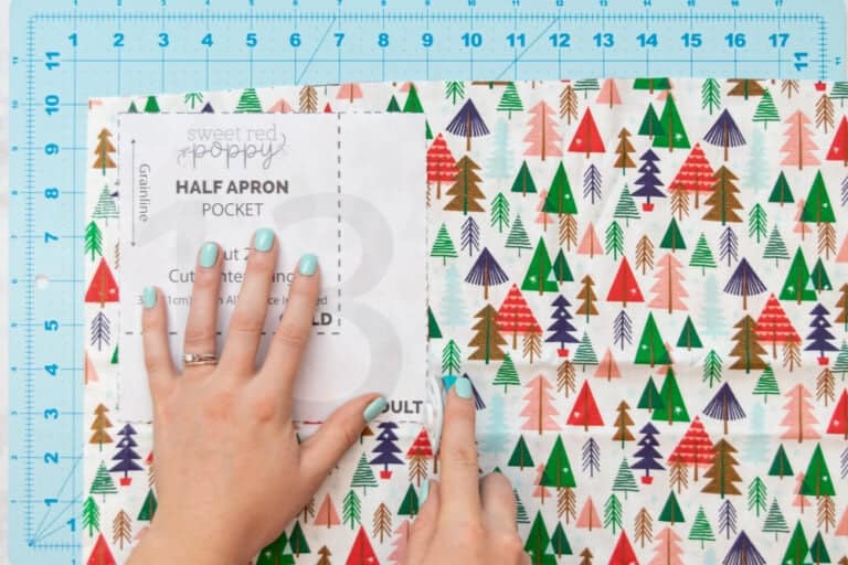 Free Apron Pattern | How to Sew a Half Apron - Sweet Red Poppy