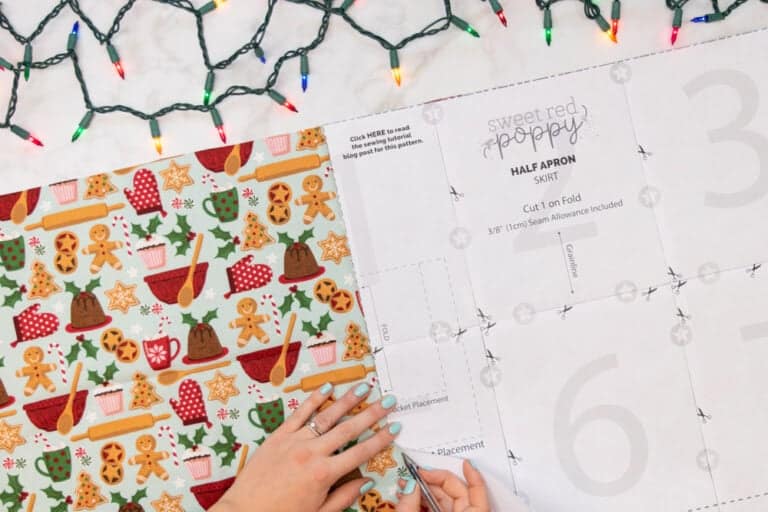 Free Apron Pattern | How to Sew a Half Apron - Sweet Red Poppy