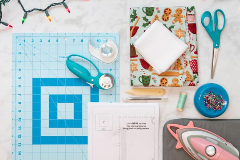 Free Apron Pattern | How to Sew a Half Apron - Sweet Red Poppy