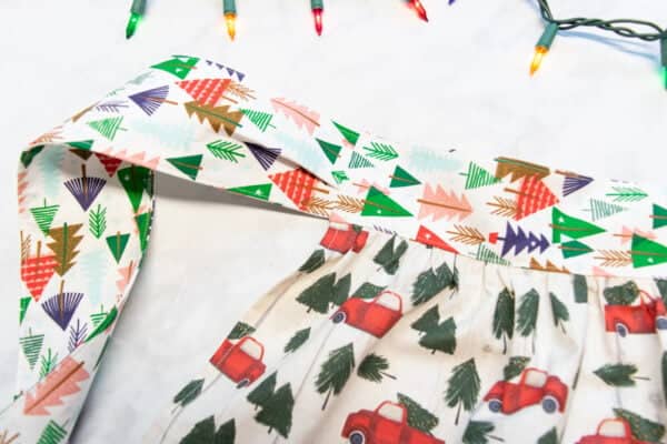 Free Apron Pattern | How to Sew a Half Apron - Sweet Red Poppy