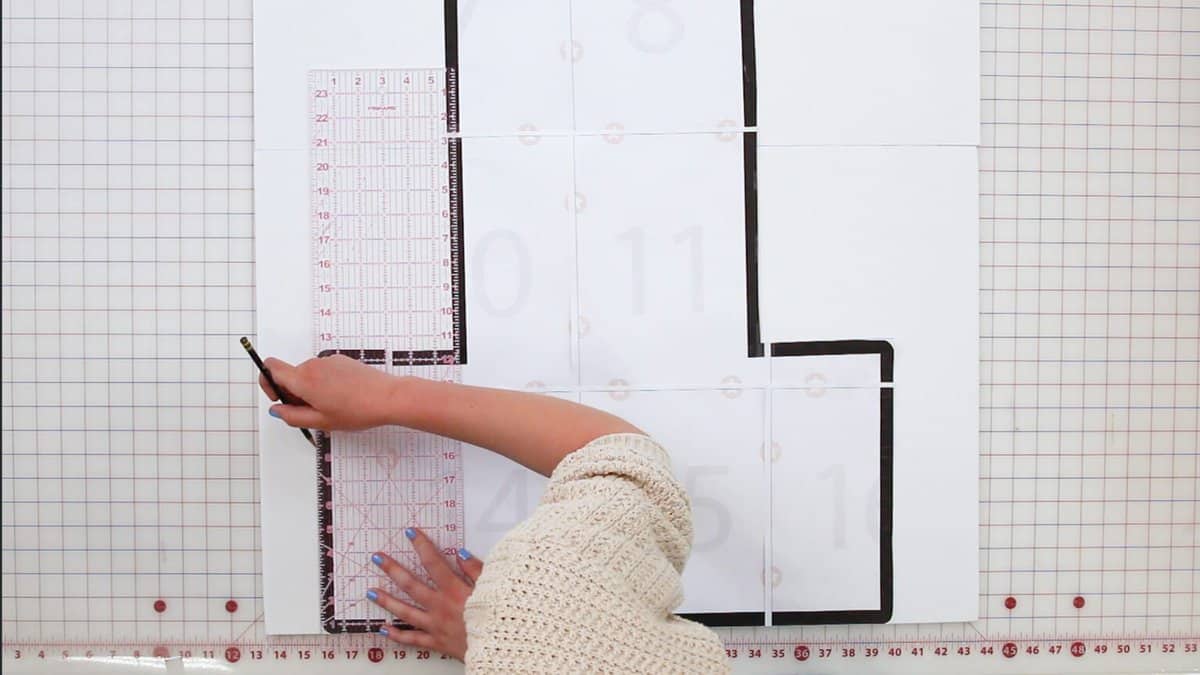 How to Make Giant Marquee Numbers with Foam Boards - Sweet Red Poppy