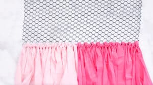 DIY Tablecloth Party Backdrop - Sweet Red Poppy