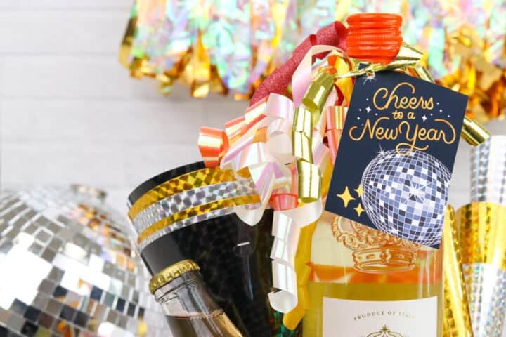 New Year's Gift Tags - Free Printable - Sweet Red Poppy