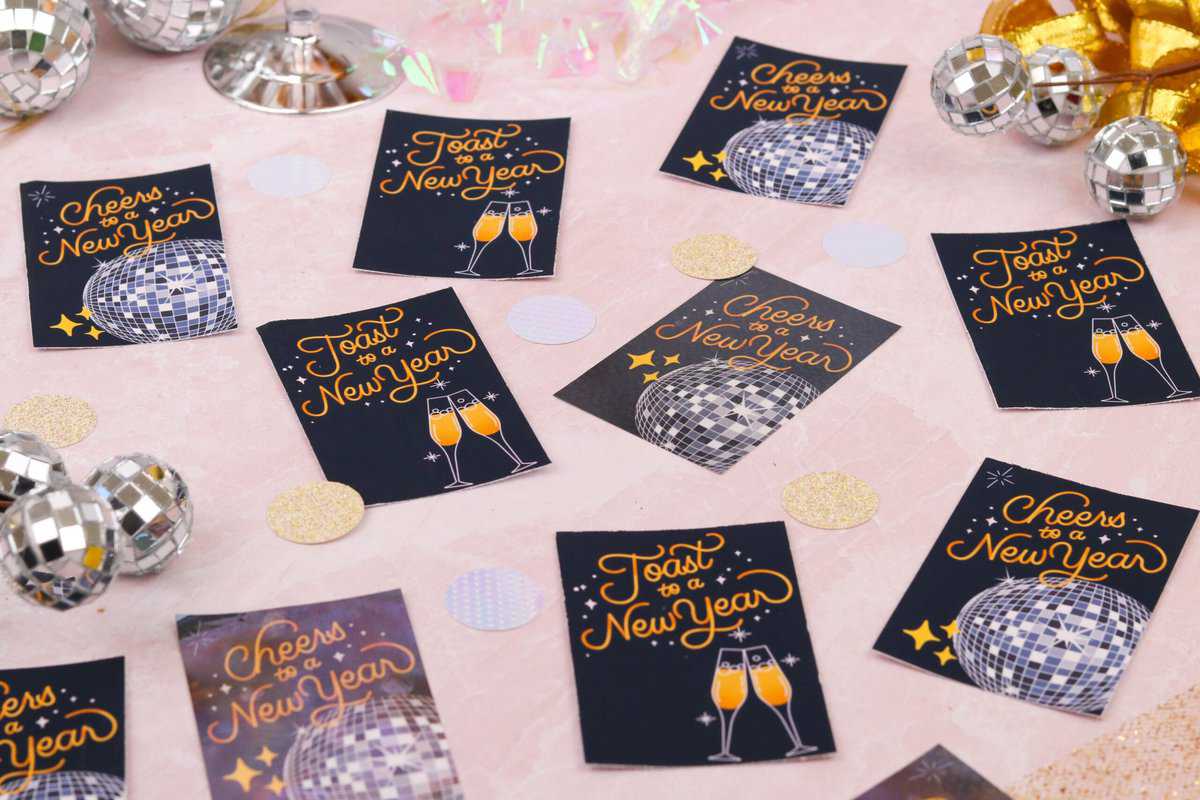 New Year's Gift Tags - Free Printable - Sweet Red Poppy