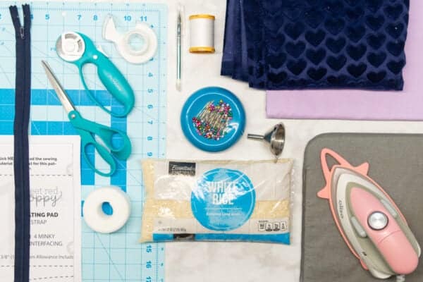 DIY Heating Pad - How to Make a Microwaveable Heating Pad - Sweet Red Poppy