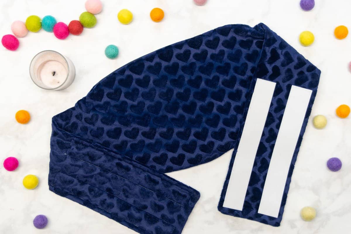 DIY Heating Pad - How to Make a Microwaveable Heating Pad - Sweet Red Poppy