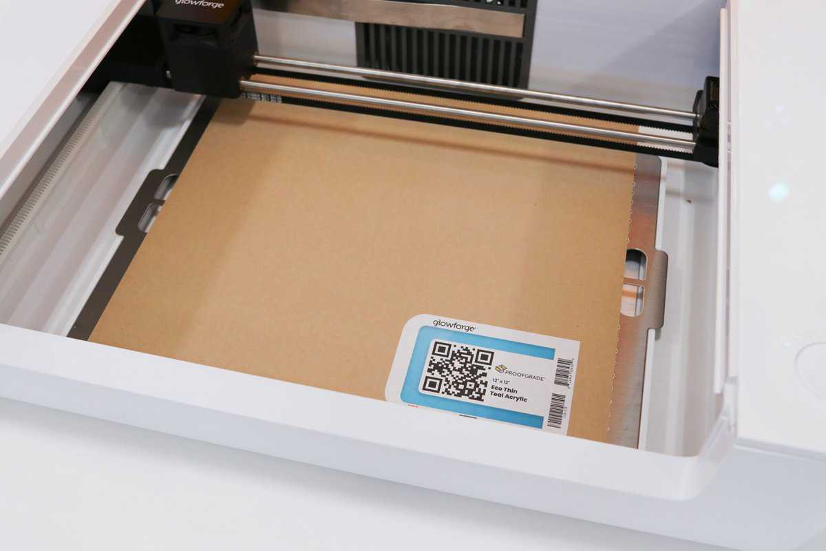 Glowforge Spark™ Ultimate Guide - Sweet Red Poppy