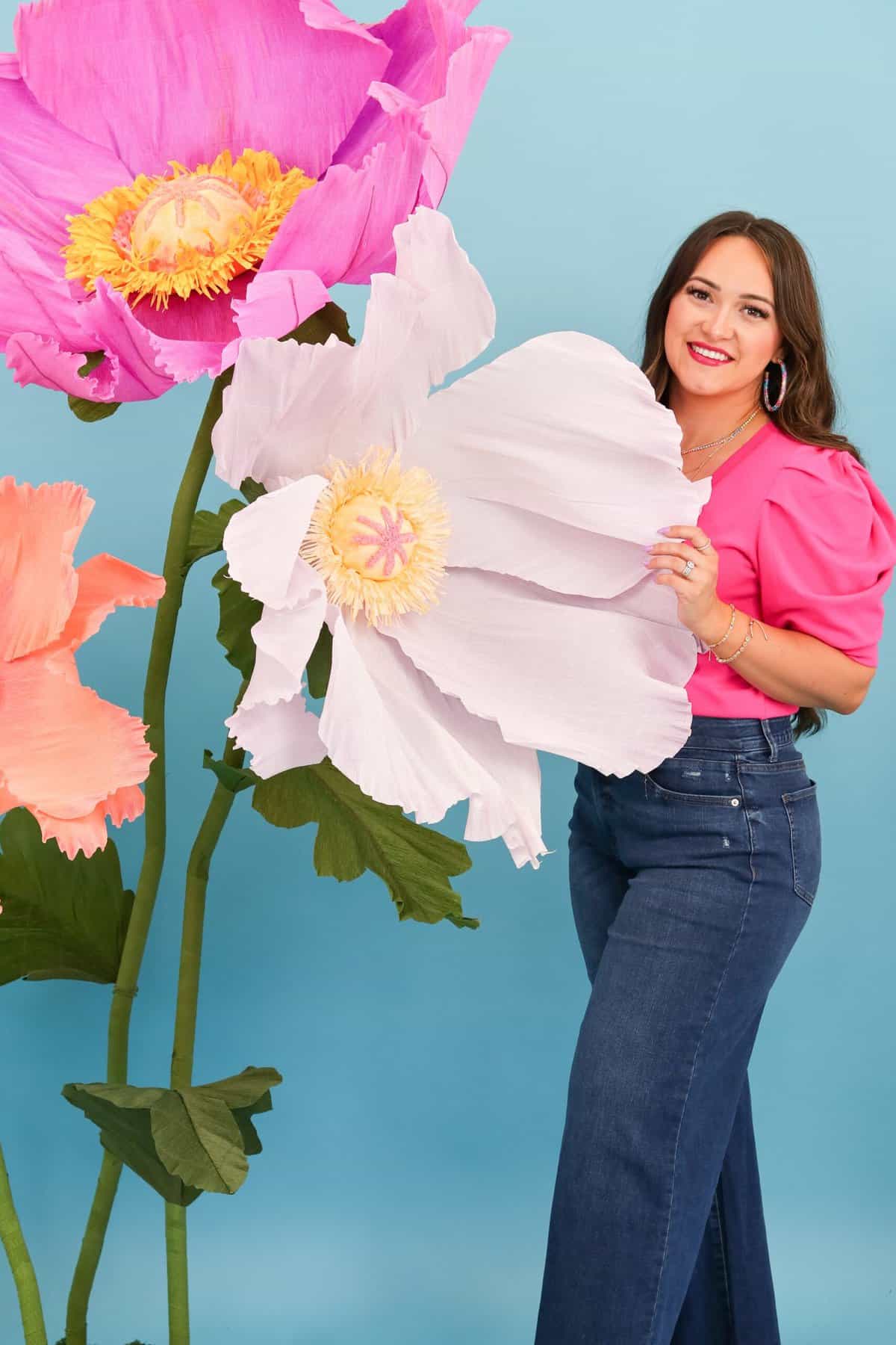 How to Make Giant Crepe Paper Poppy Flowers - Sweet Red Poppy