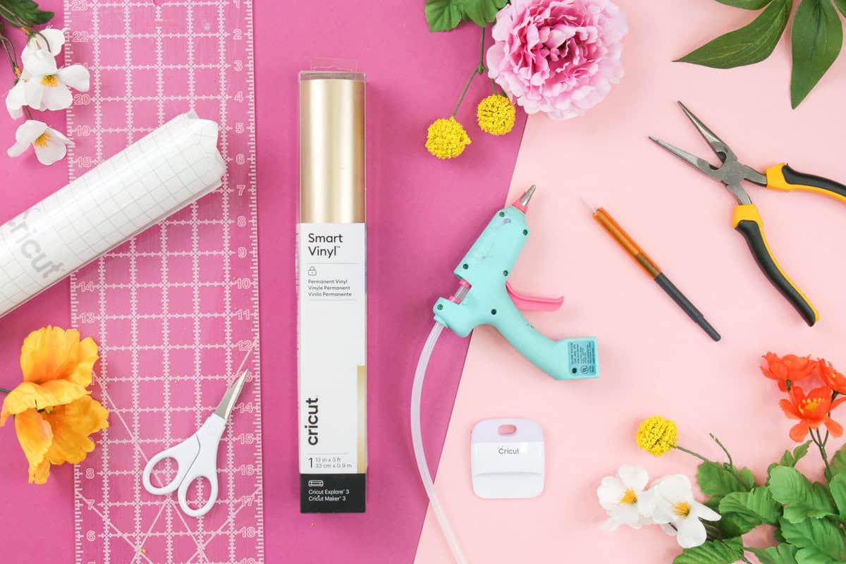 Personalized DIY Floral Bloom Box Sign Tutorial - Sweet Red Poppy