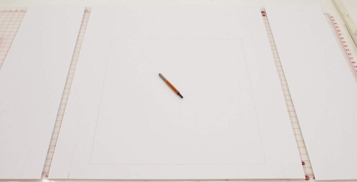 Personalized DIY Floral Bloom Box Sign Tutorial - Sweet Red Poppy