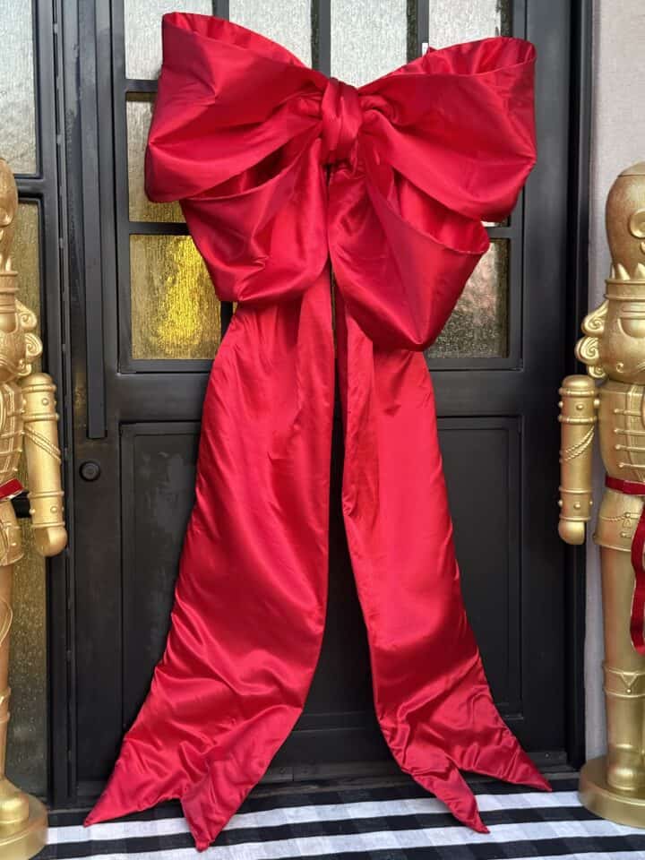 How to Make a Giant Fabric Wall Bow for Party Decor - Sweet Red Poppy