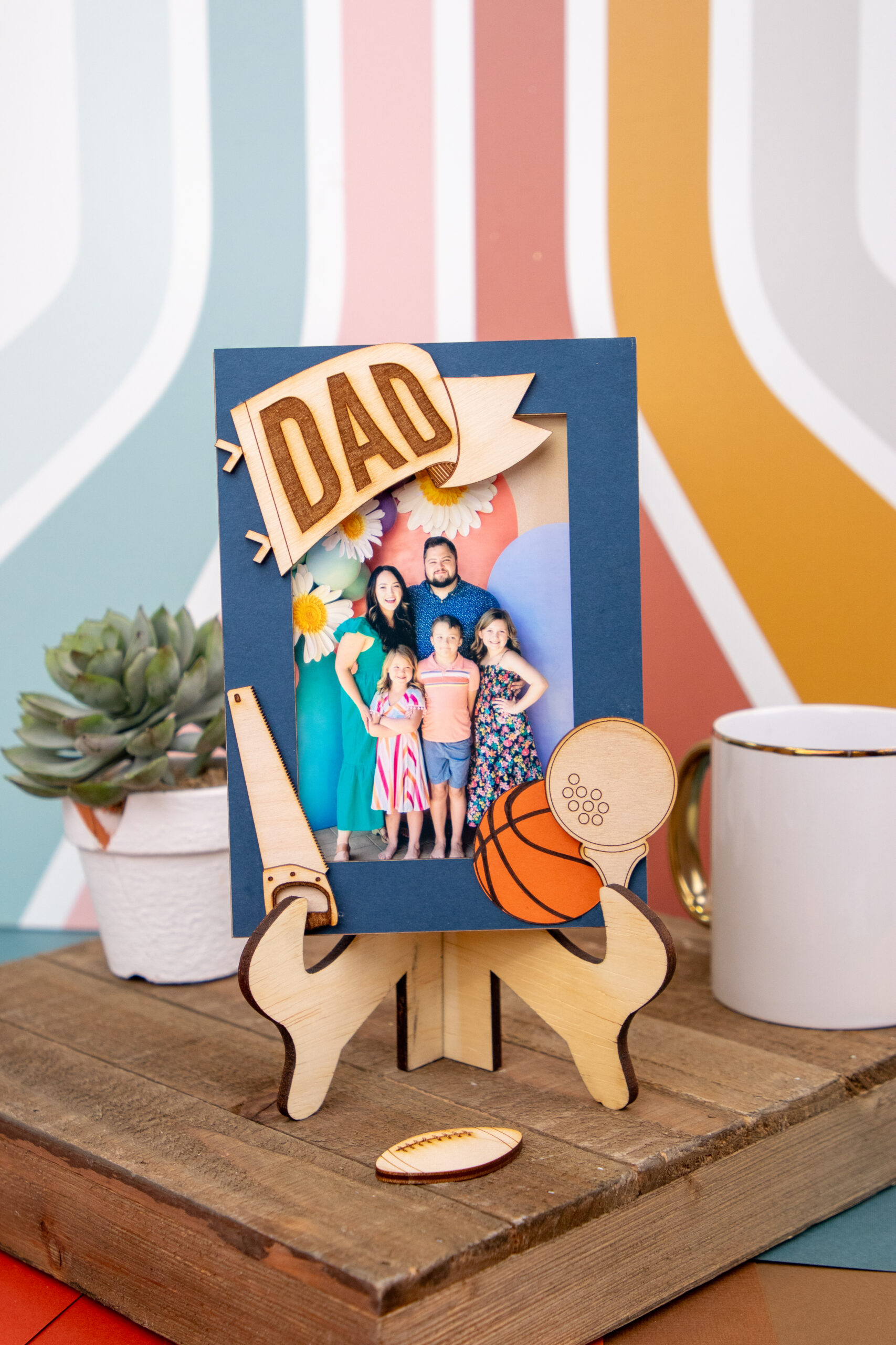 DIY Father's Day Magnetic Photo Frame - Sweet Red Poppy